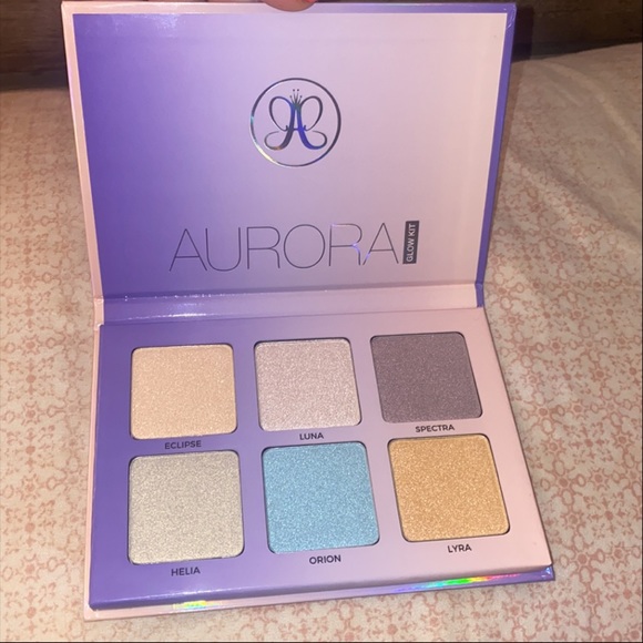 Anastasia Beverly Hills | Makeup | Anastasia Beverly Hills Aurora Glow Kit Highlighter Eyeshadow ...